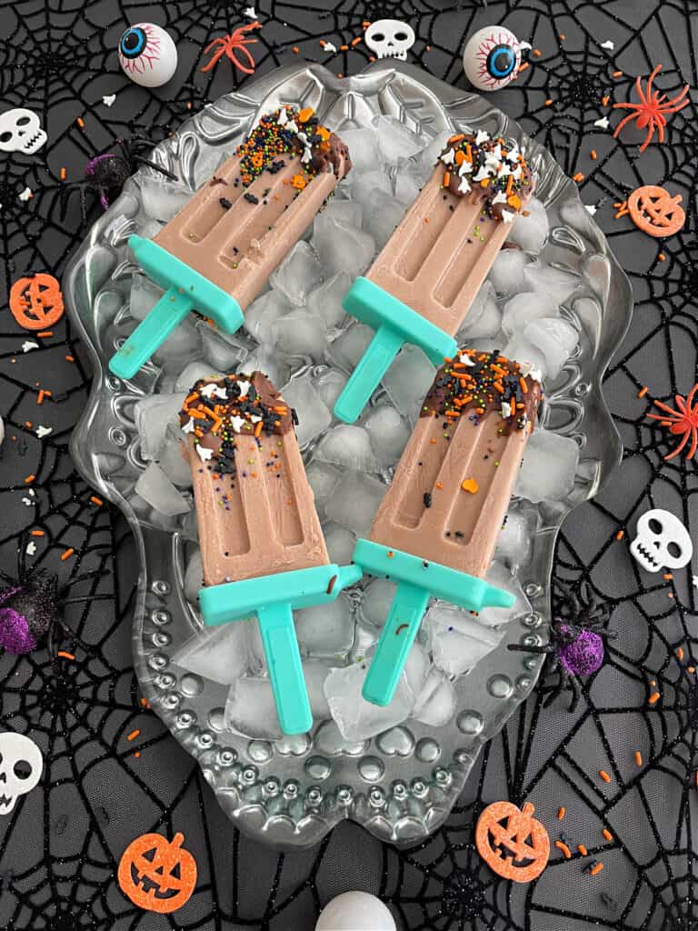 Spooky Easy Halloween Popsicle Treats - Healthy Family Project