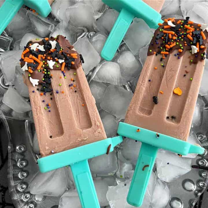 Spooky Easy Halloween Popsicle Treats - Healthy Family Project