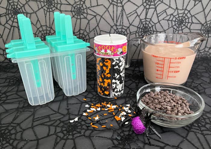 Spooky Easy Halloween Popsicle Treats - Healthy Family Project