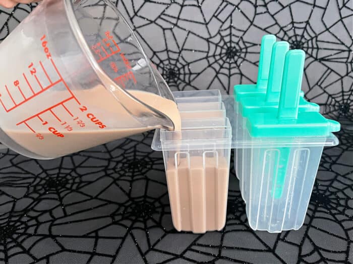 Spooky Easy Halloween Popsicle Treats - Healthy Family Project