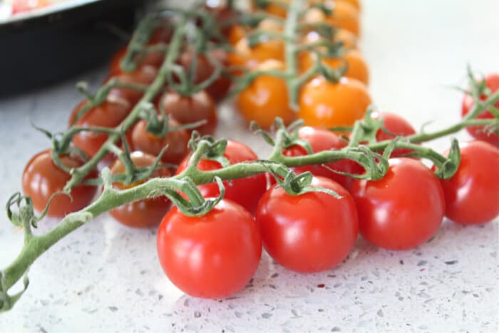 How To Make Shakshouka Using Fresh Tomatoes - Healthy Family Project