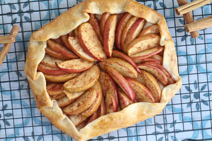 How To Make Apple Galette - Best Apple Tart - Healthy Family Project