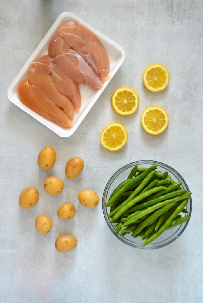 Lemon Chicken & Veggies Foil Packet Dinner | Healthy Family Project
