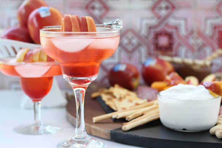 JAZZy Apple Mocktail - Healthy Family Project
