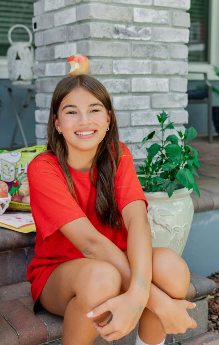 10+ Community Service Ideas For Kids - Healthy Family Project