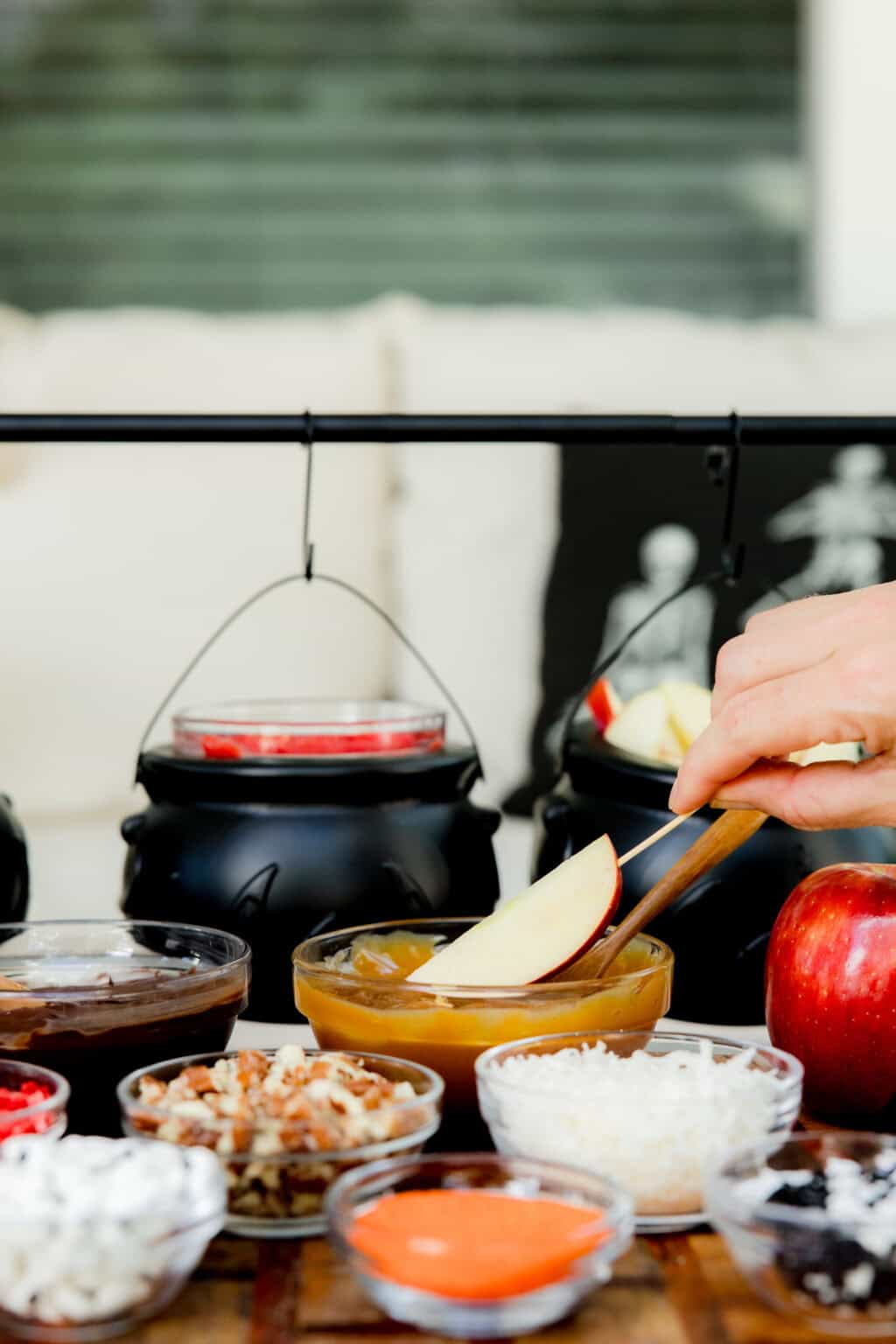Spooktacular Halloween Apple Slice Bar with JAZZ™ Apples - Healthy ...